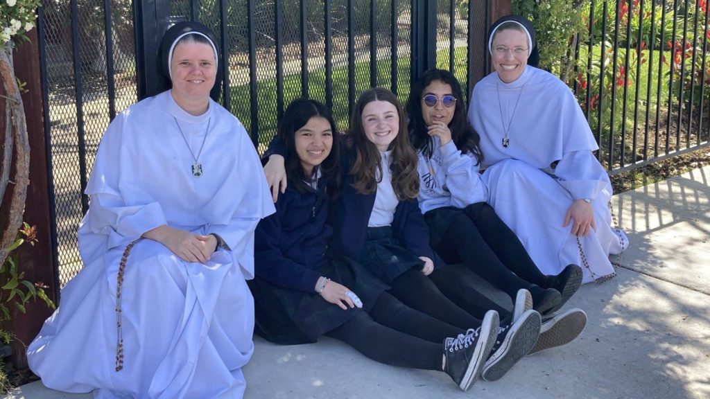 Mission & Philosophy - Presentation of the Blessed Virgin Mary School